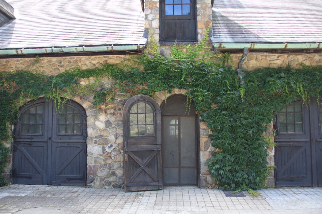 Locations Hub - SPECTACULAR 5,000 ACRE ESTATE