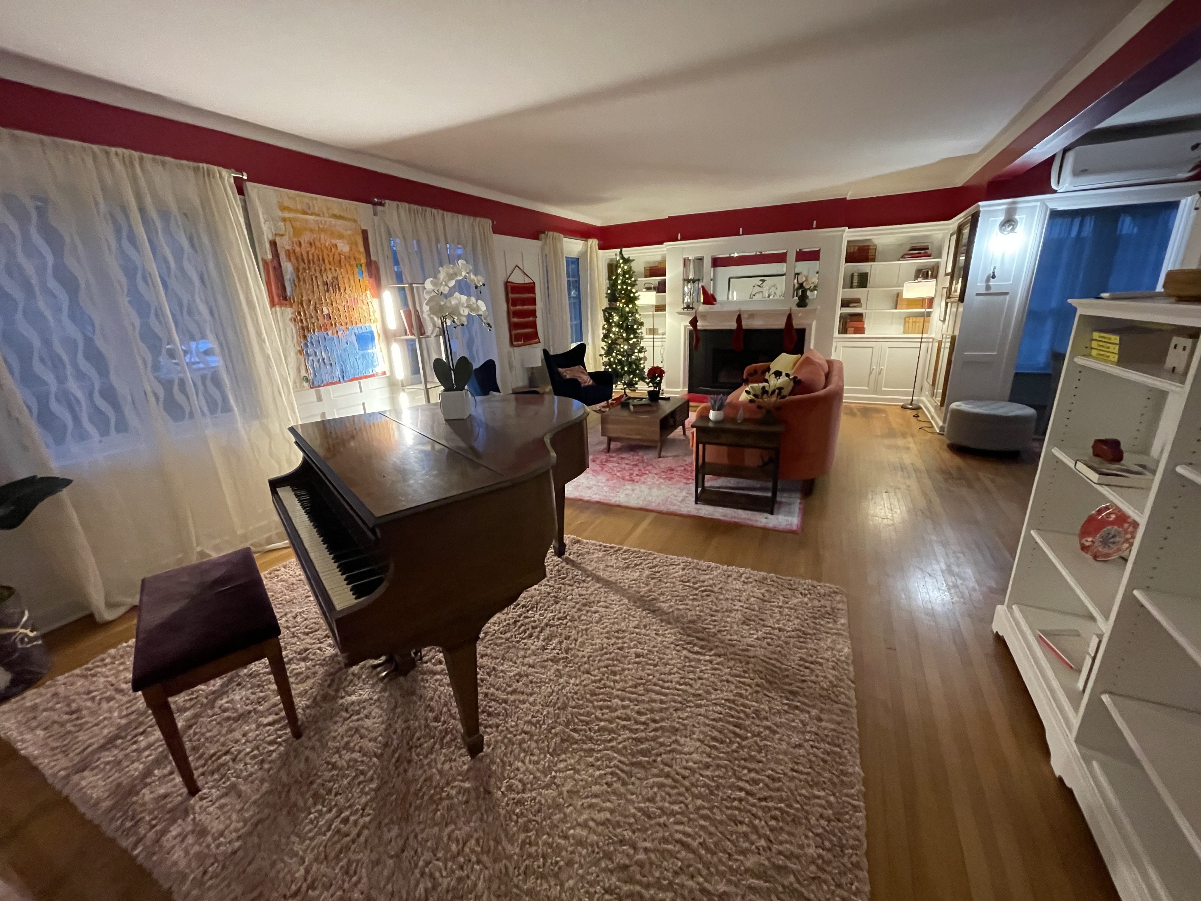 Locations Hub - The Hampton House