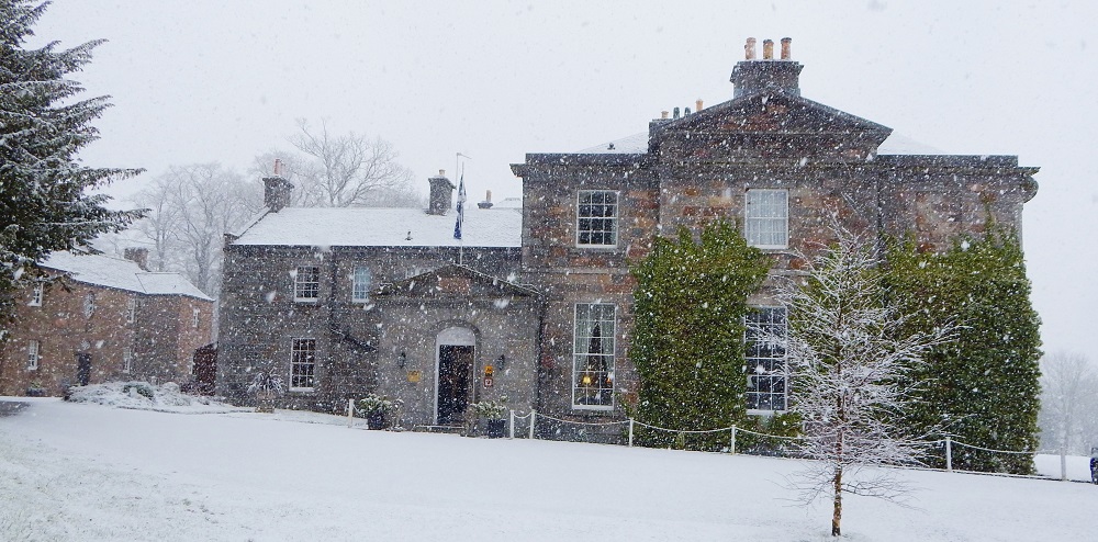 Locations Hub - RAEMOIR HOUSE, SCOTLAND