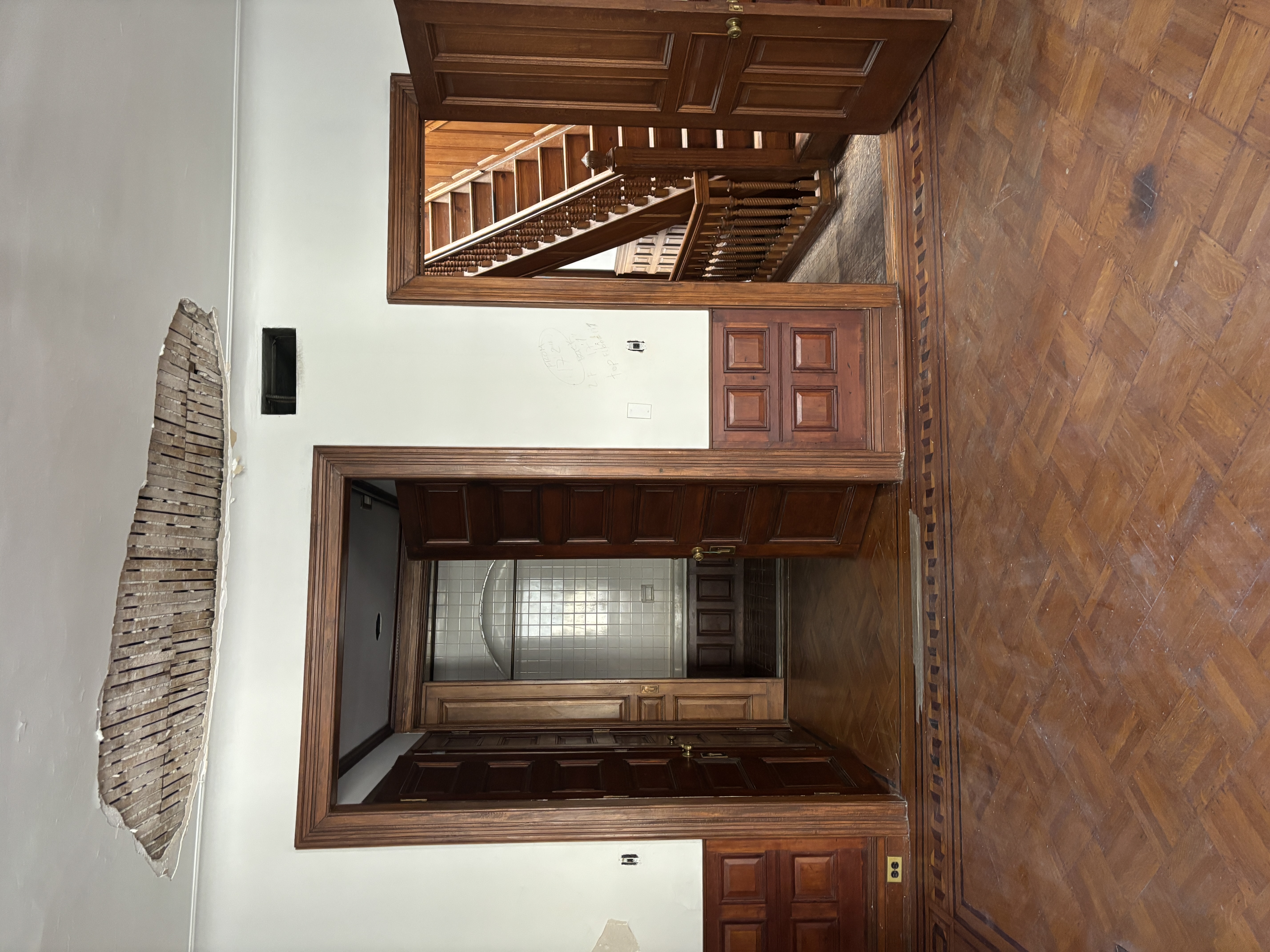 Locations Hub - Abandoned Brownstone - Urban decay, Pre-Gut Reno, TV ...