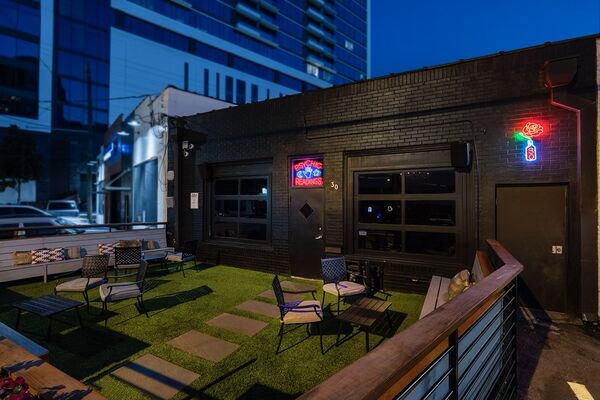 Locations Hub - 30 Bar