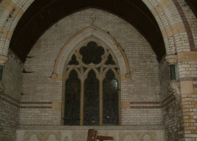 Locations Hub - Isleworth Cemetery