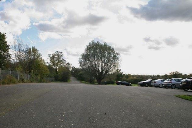 Locations Hub - Brook Farm Open Space