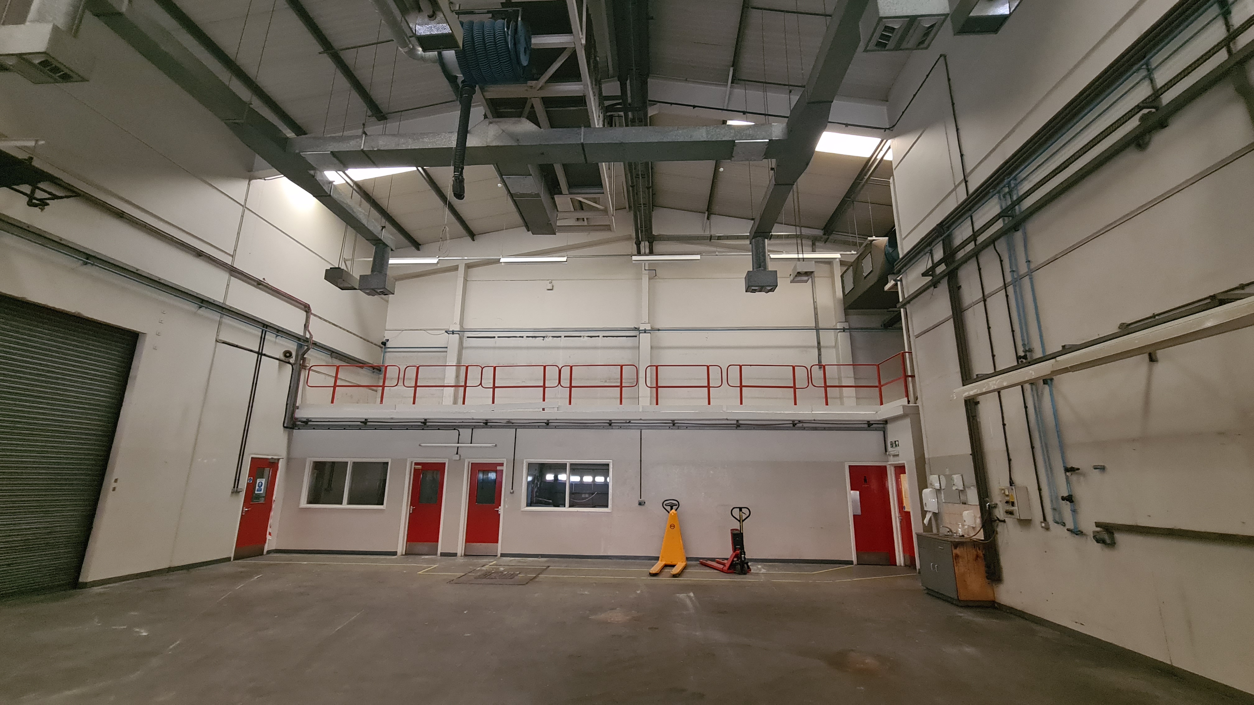 Locations Hub - Multi-Use Site: Set Build Spaces and Warehouses