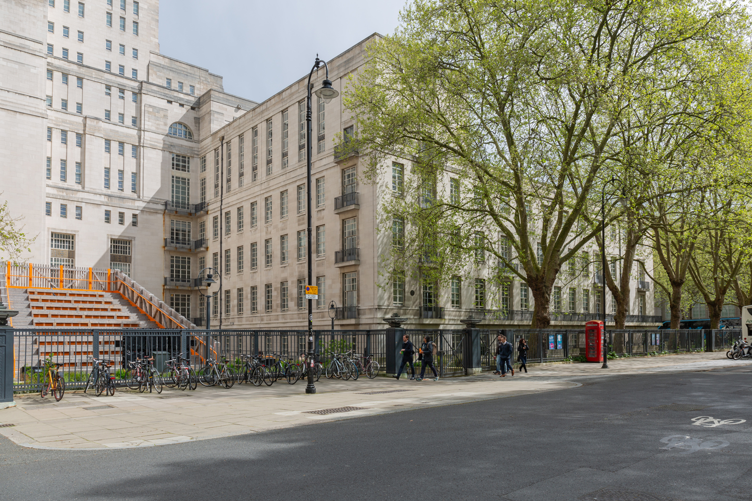 Locations Hub - Senate House - Exteriors