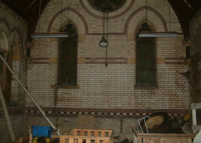 Locations Hub - Isleworth Cemetery