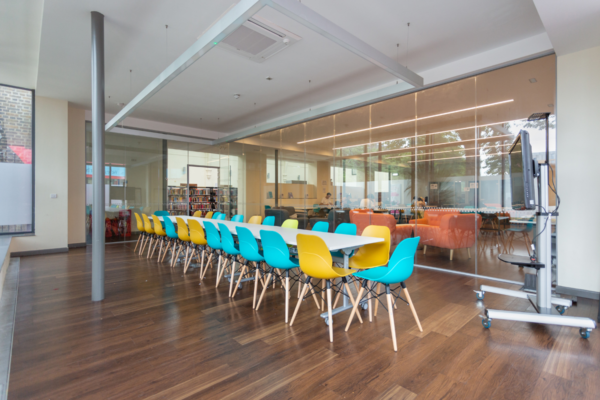 Locations Hub - Walthamstow Library