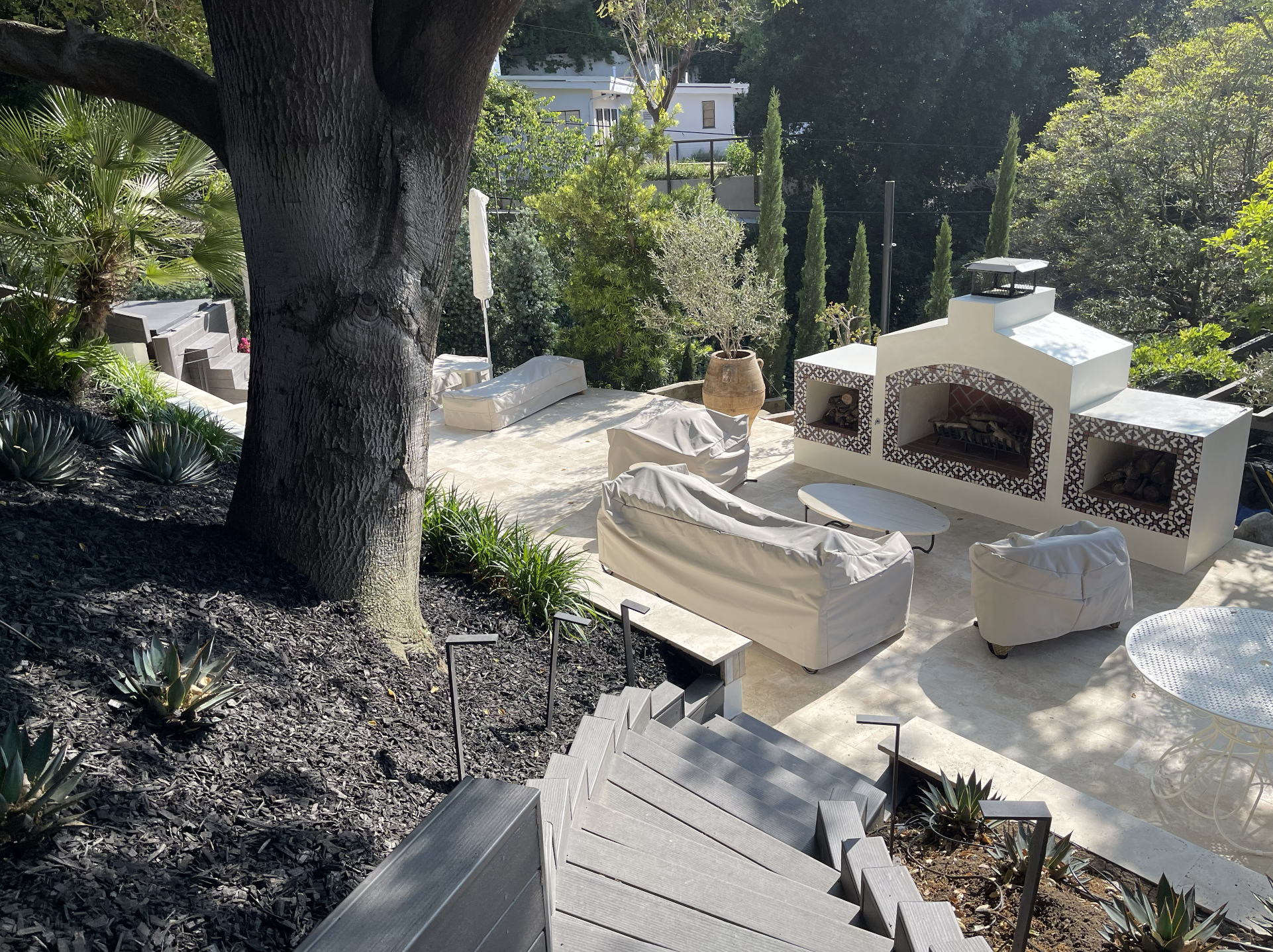 Locations Hub - Mediterranean/Santa Barbara style outdoor patio