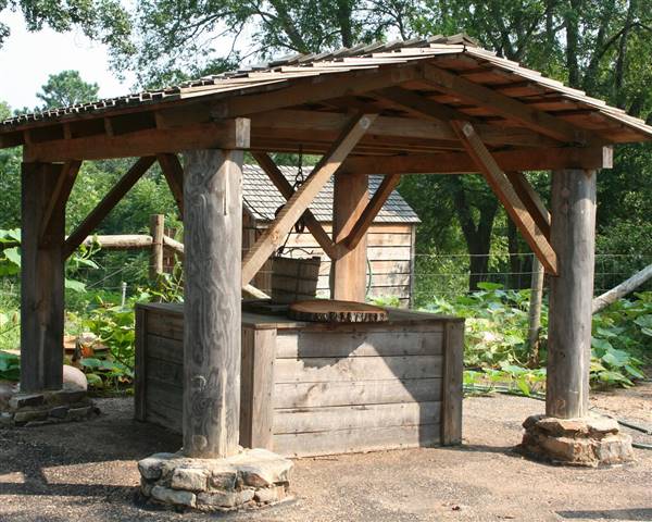 Locations Hub - McDaniel Farm Park