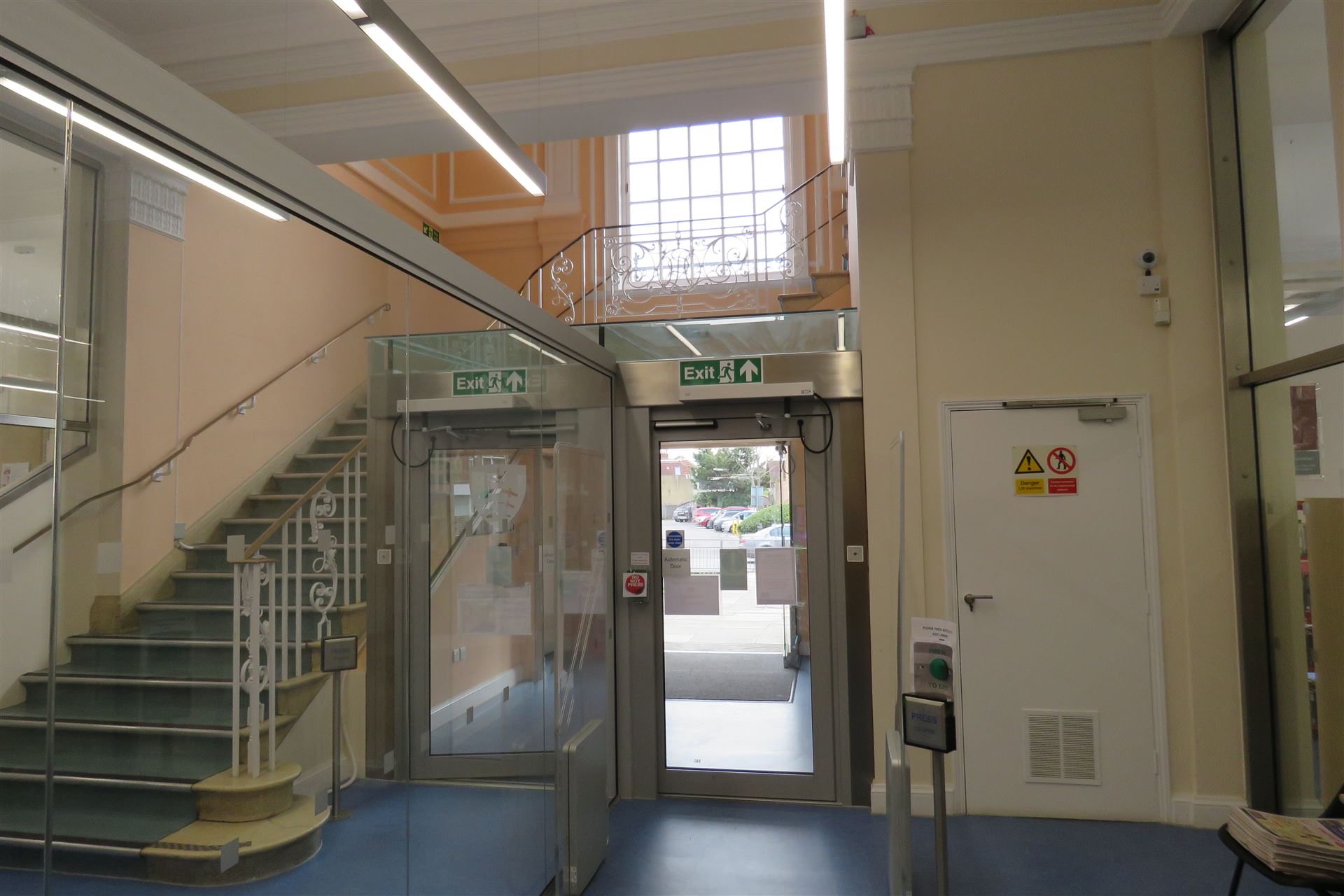 Locations Hub - Hendon Library