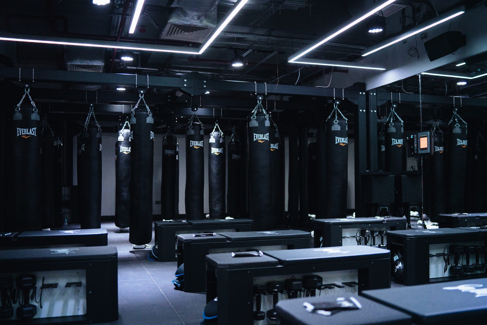 Locations Hub - Canary Wharf Black Box Gym