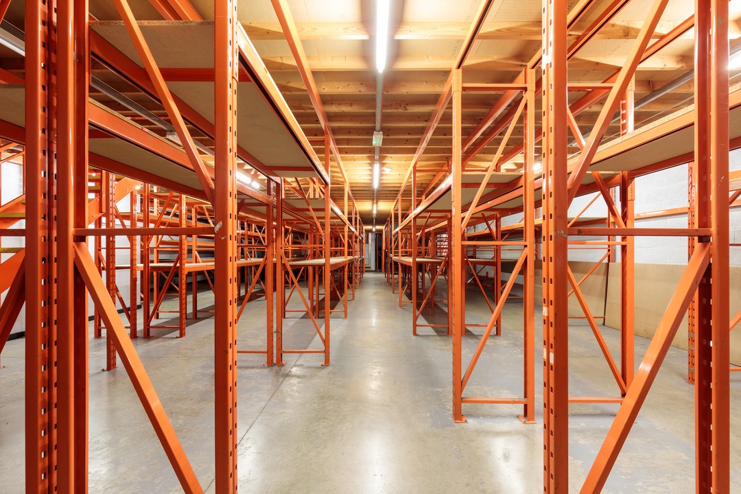 Locations Hub - Wembley Studio - Prop Store