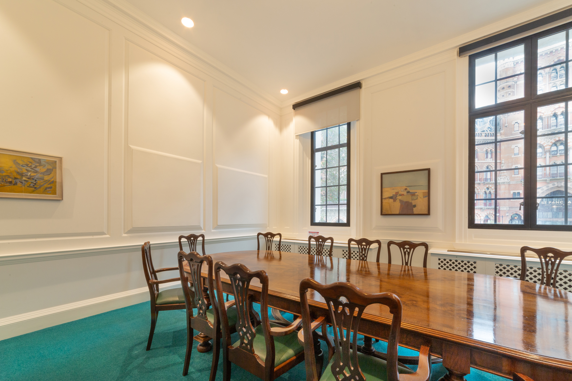 Locations Hub - Camden Town Hall - Council Chamber