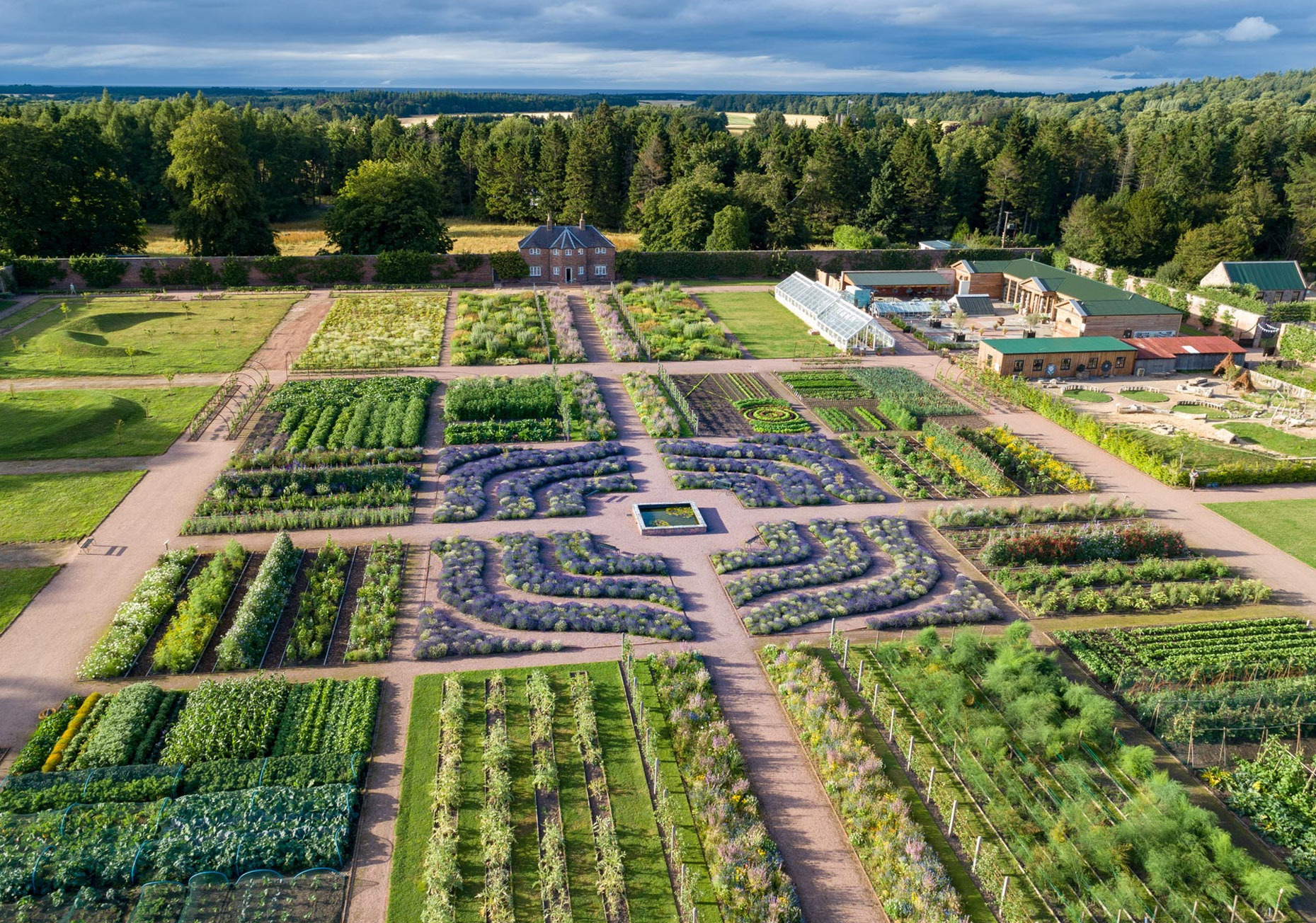 Locations Hub - Gordon Castle