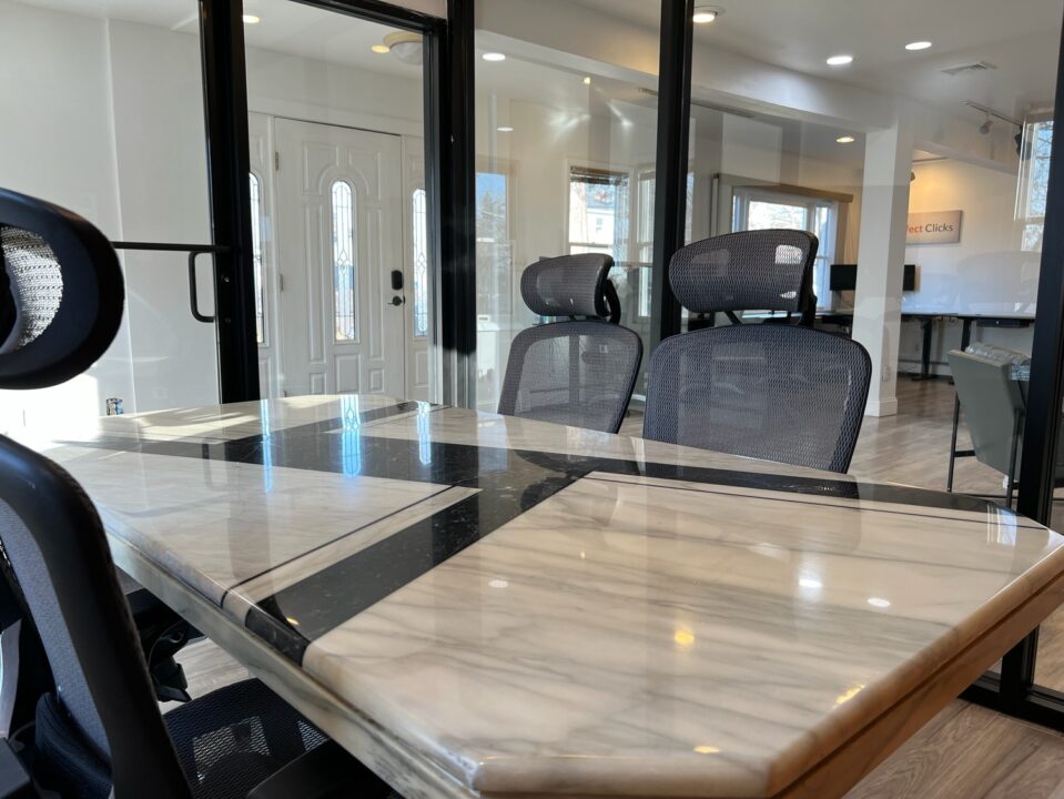 Locations Hub - Professional Office Space
