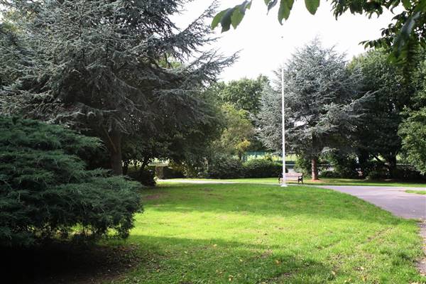 Locations Hub - Edgwarebury Park