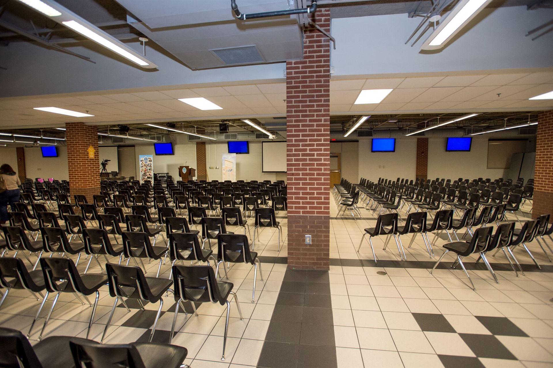 Locations Hub - Gwinnett School of Mathematics, Science and Technology