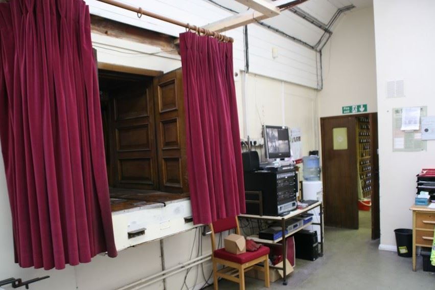 Locations Hub - Hendon Cemetery & Crematorium