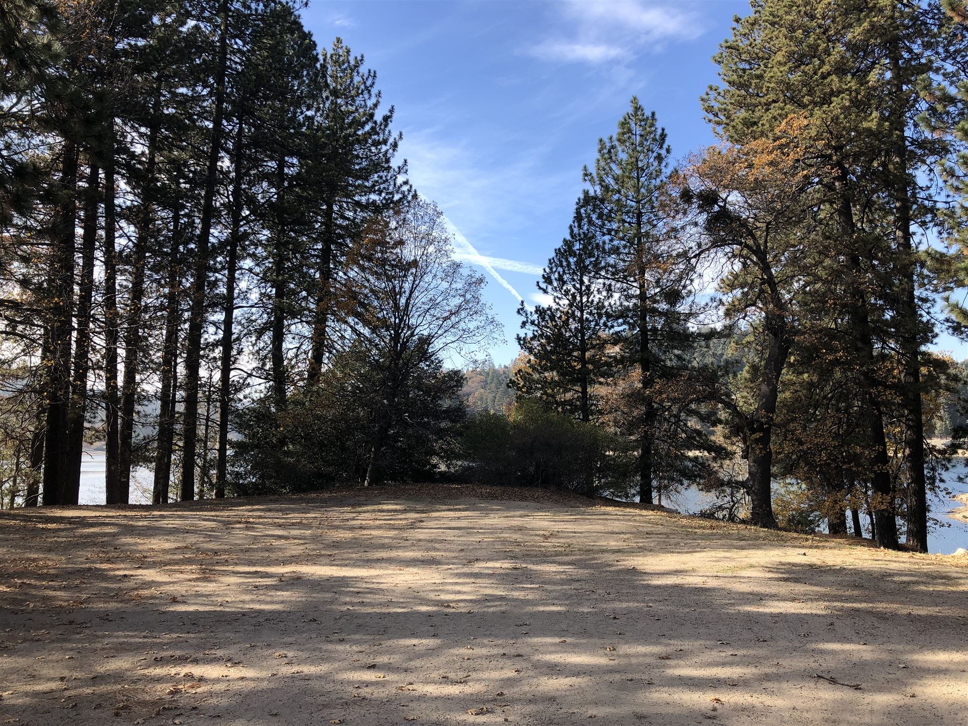 Locations Hub - Lake Gregory