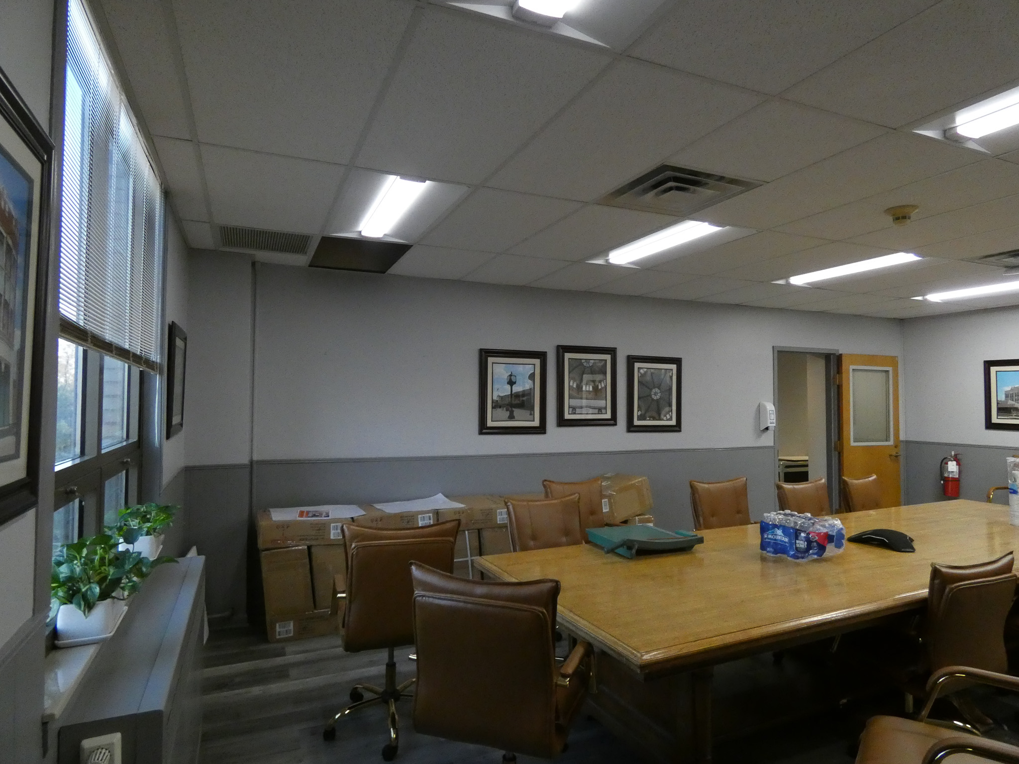 Locations Hub - EP. 13013 - DA's Office