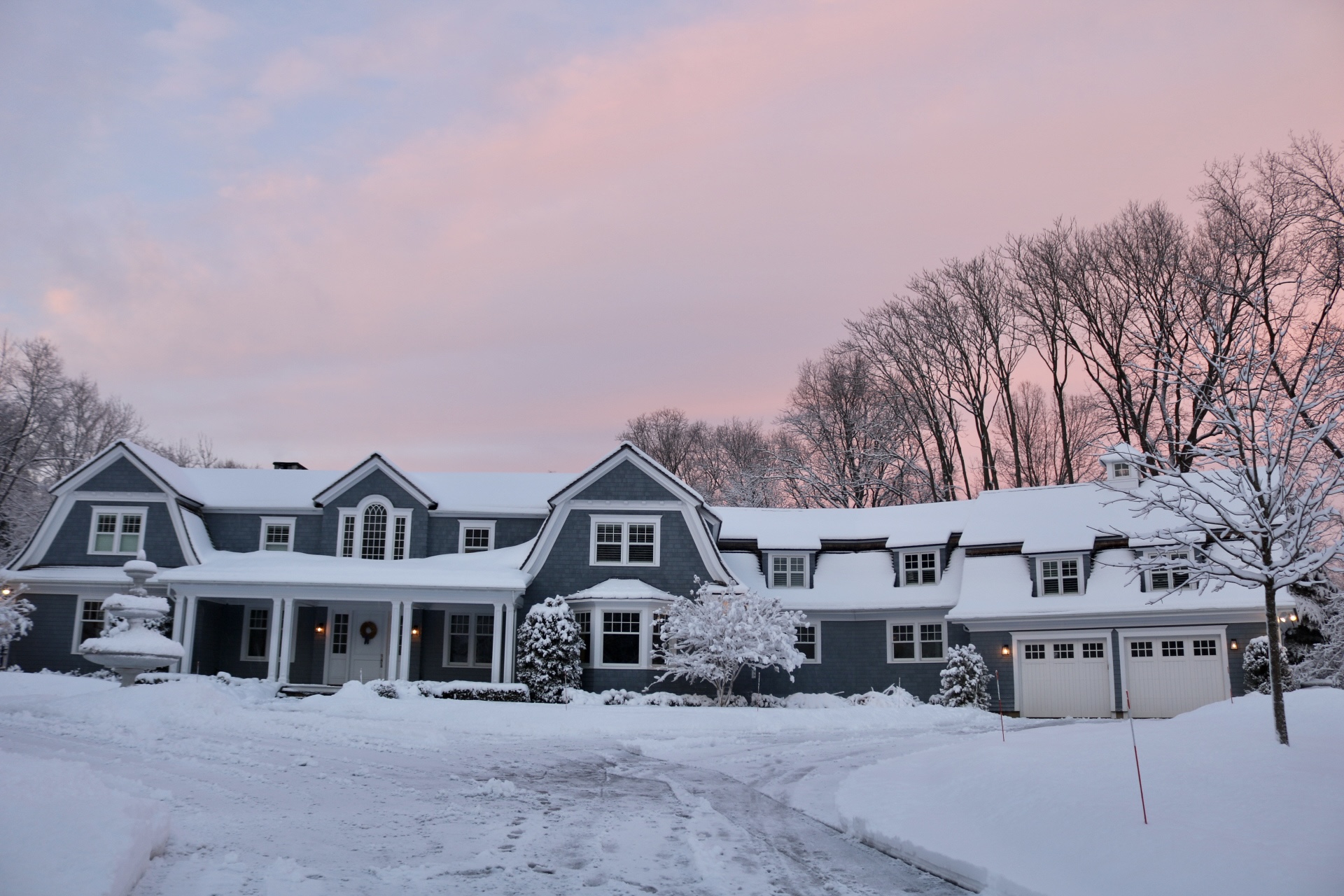 Locations Hub - The Anthonys Home