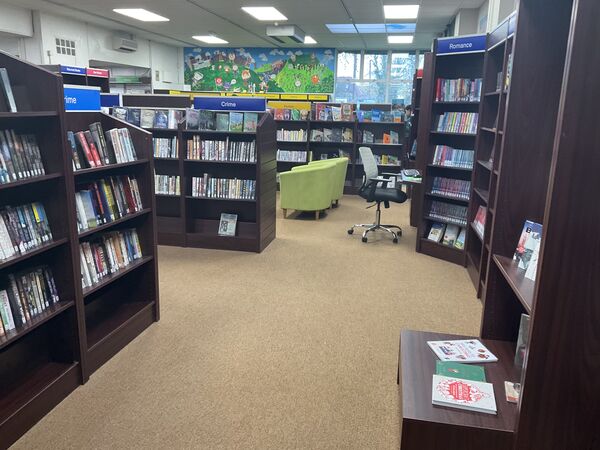 Locations Hub - Petts Wood Library
