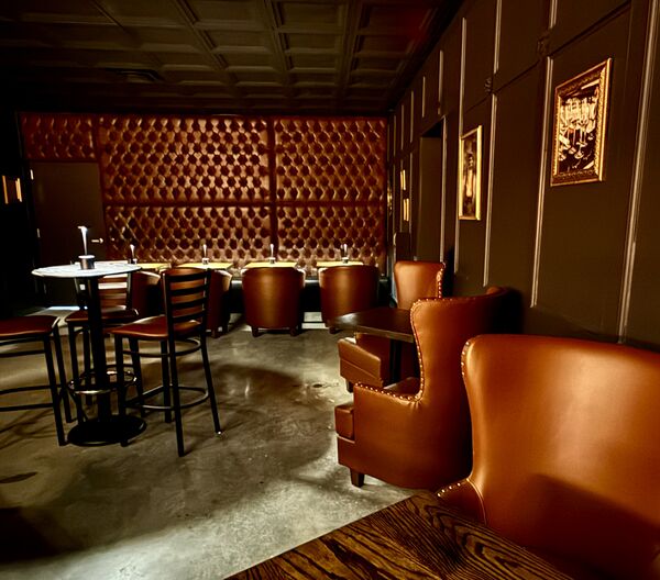 Locations Hub - Third Rail Distillery