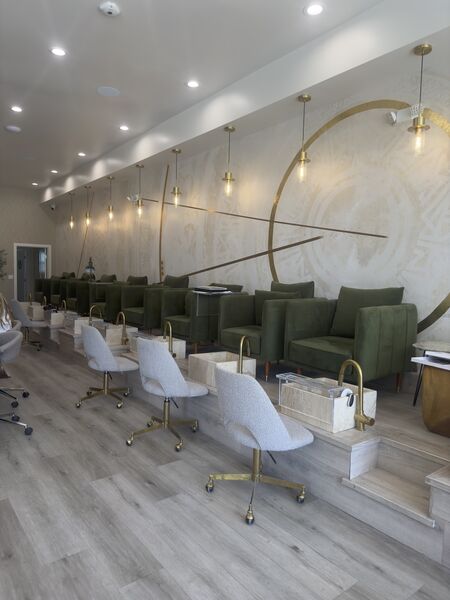 Locations Hub - Painted Pretty Nail Bar