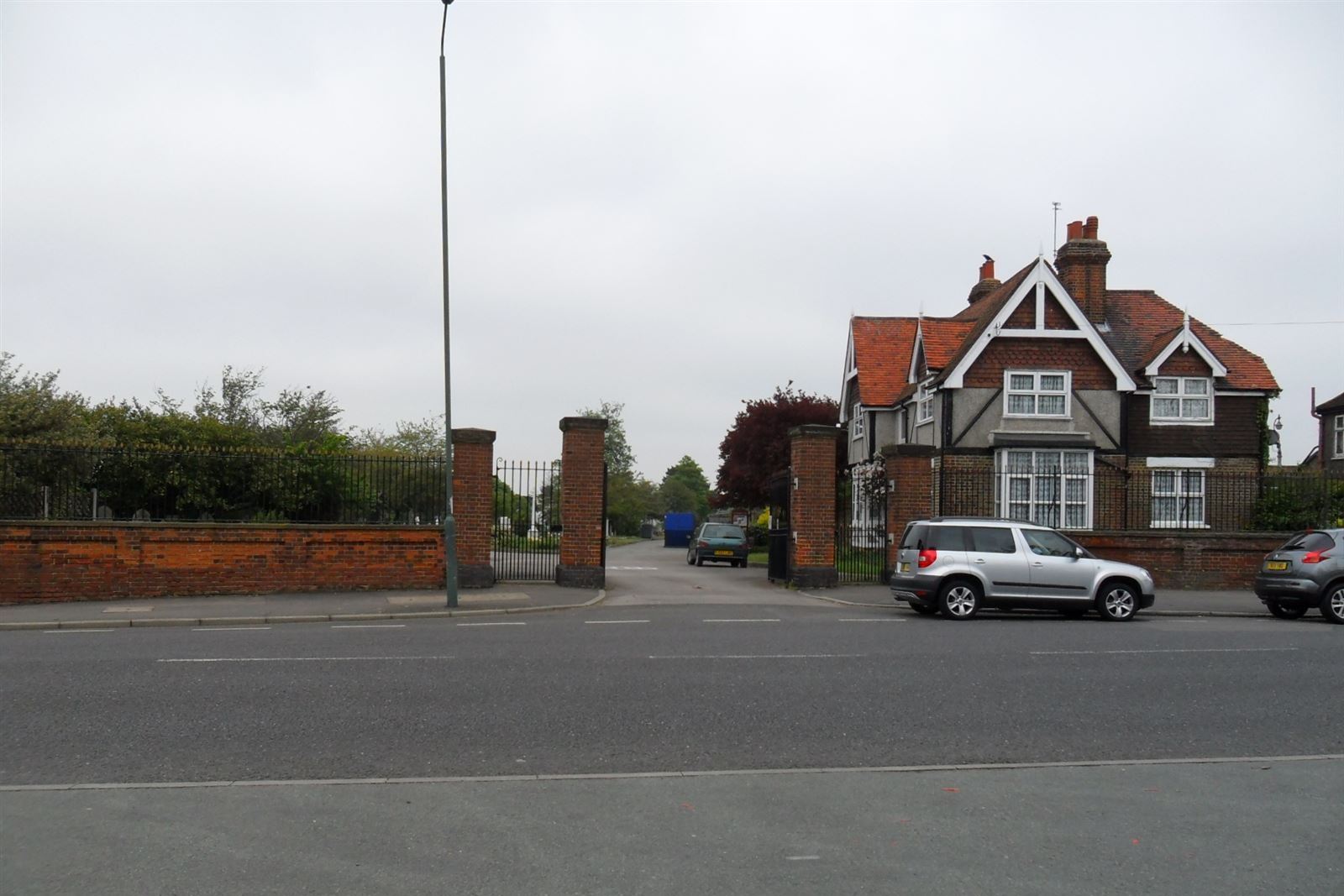 Locations Hub - Erith Cemetery