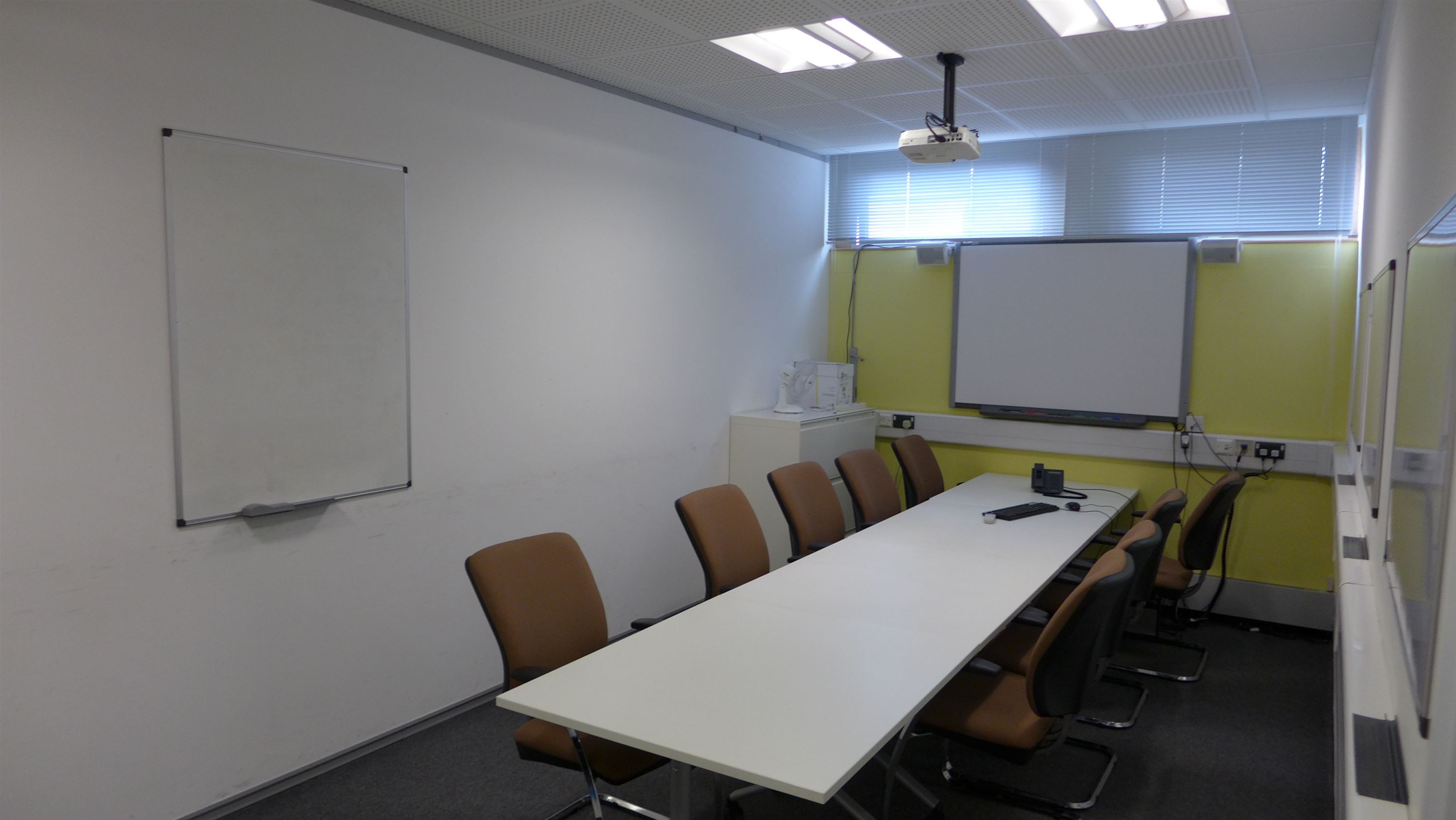 Locations Hub - Romford Library