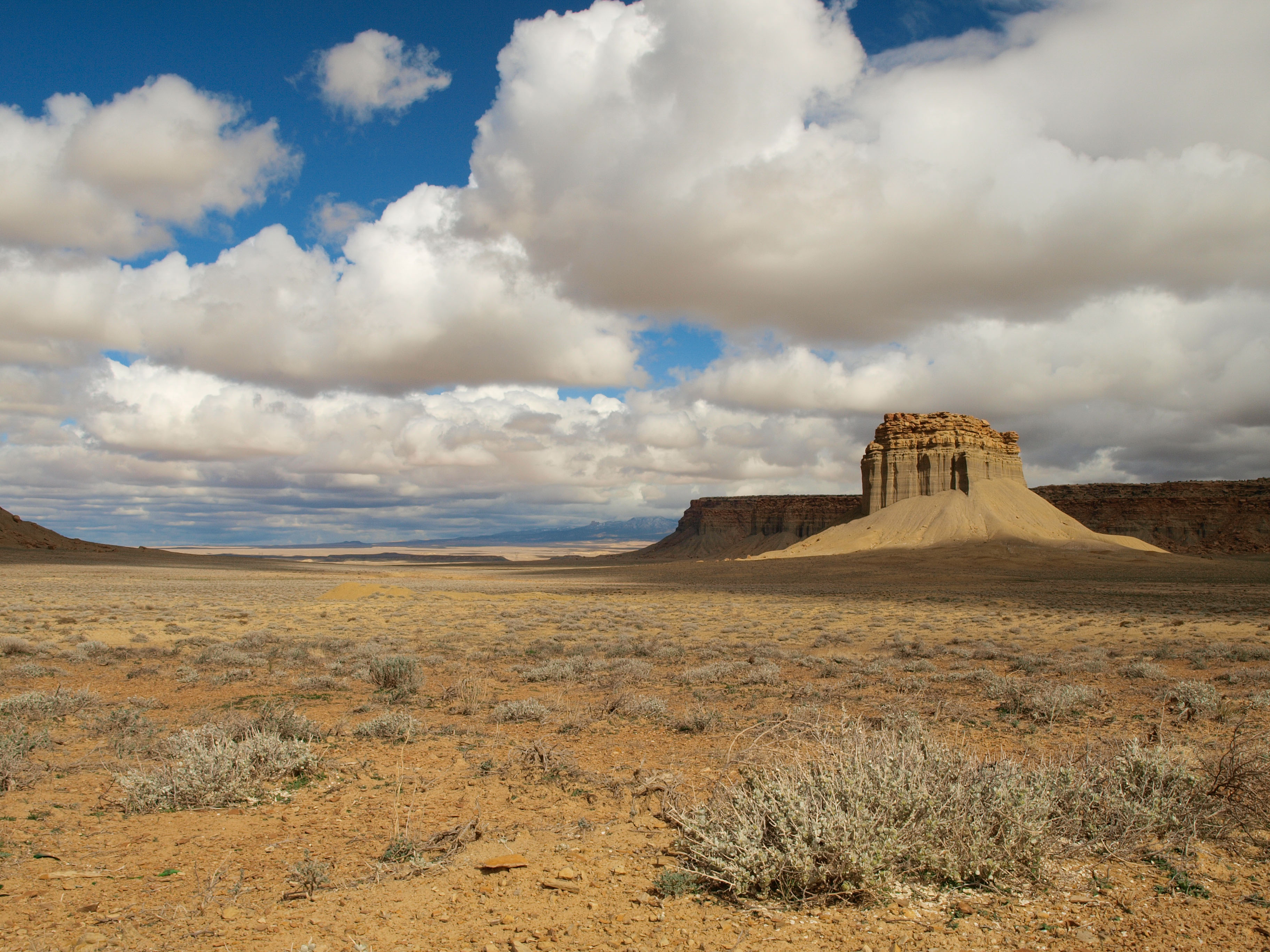 Locations Hub - Flat Top Rock