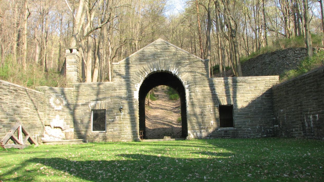 Locations Hub - SPECTACULAR 5,000 ACRE ESTATE