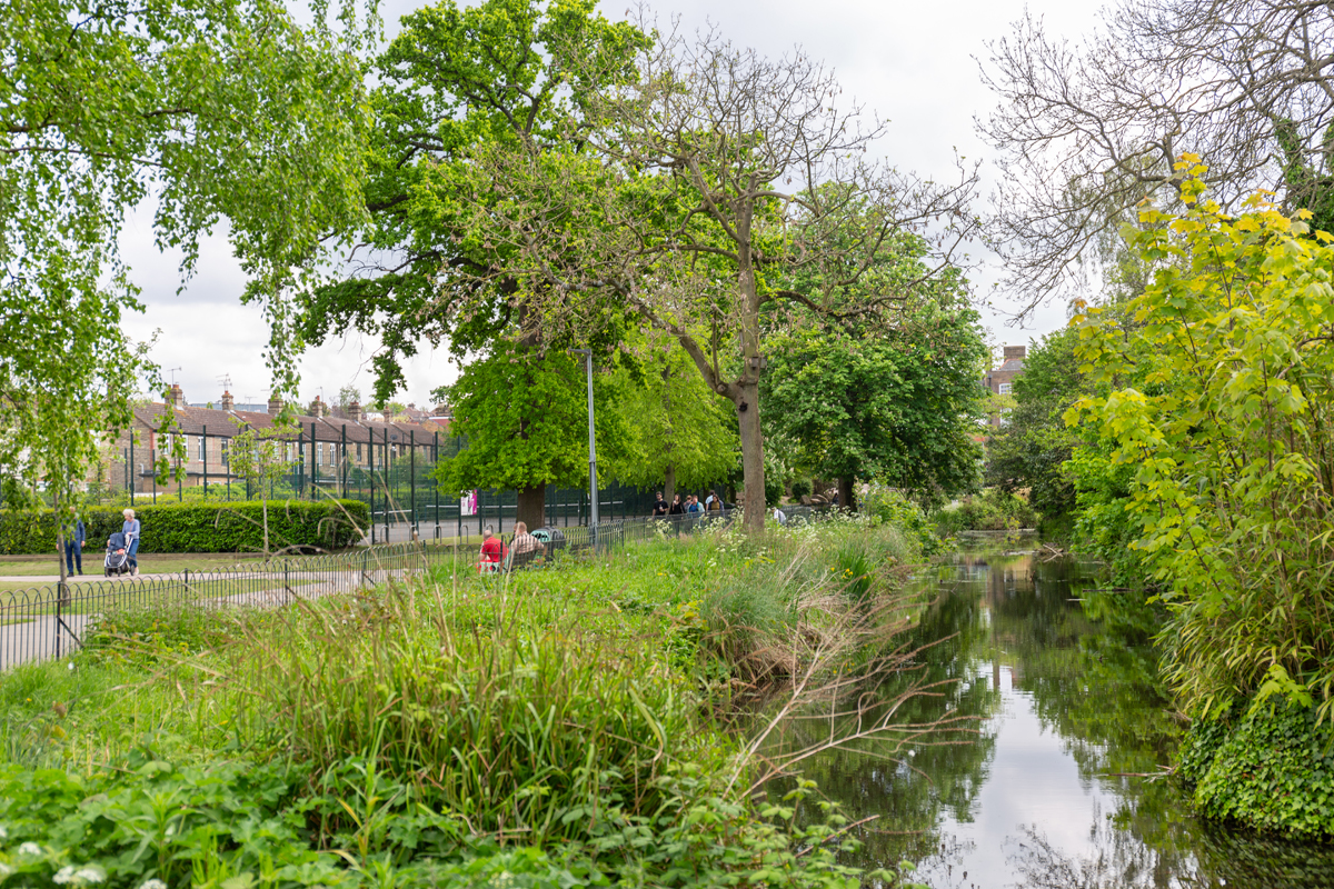 Locations Hub - Lloyd Park