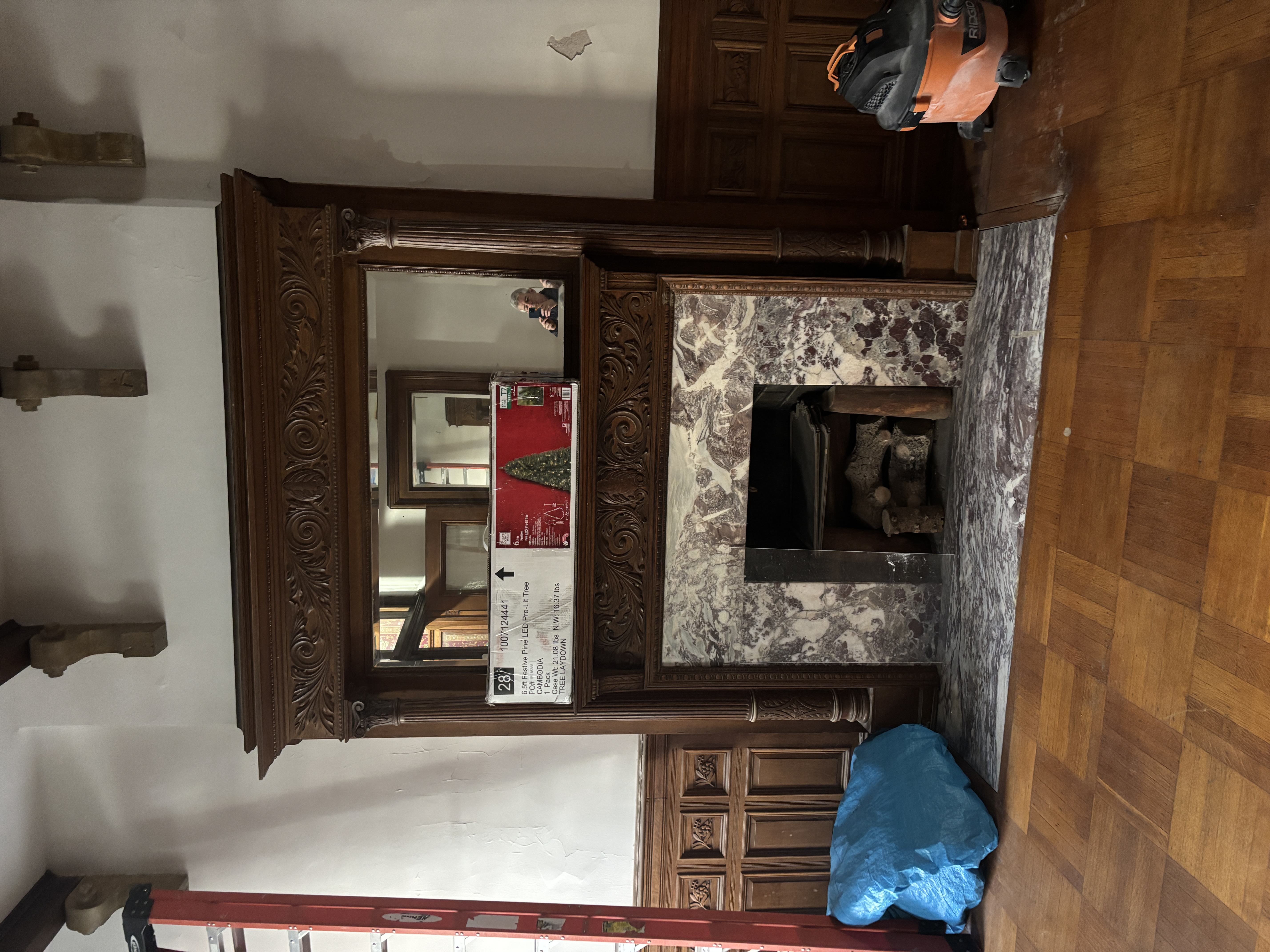 Locations Hub - Abandoned Brownstone - Urban decay, Pre-Gut Reno, TV ...