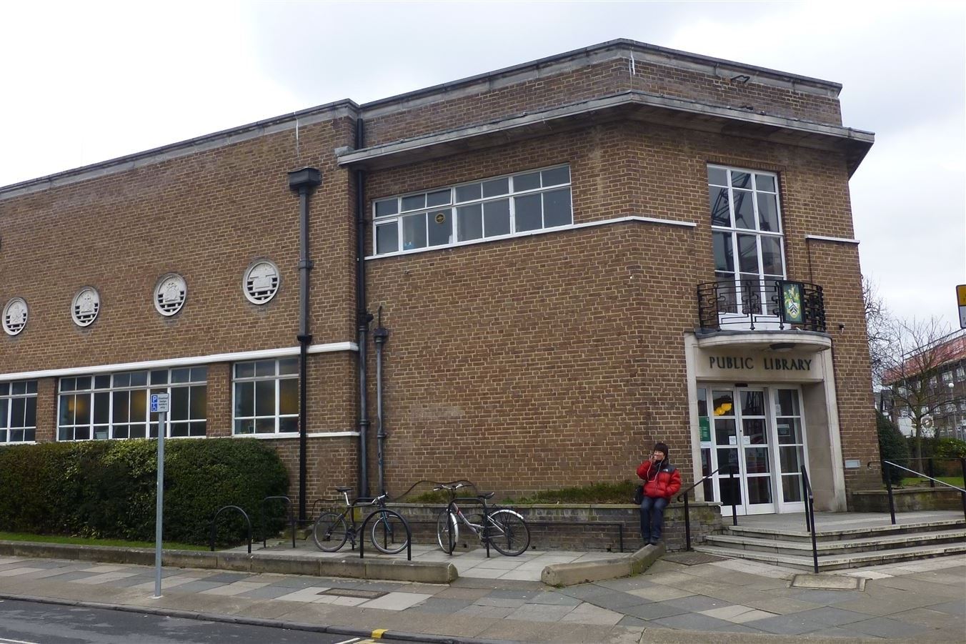 Locations Hub - New Malden Library