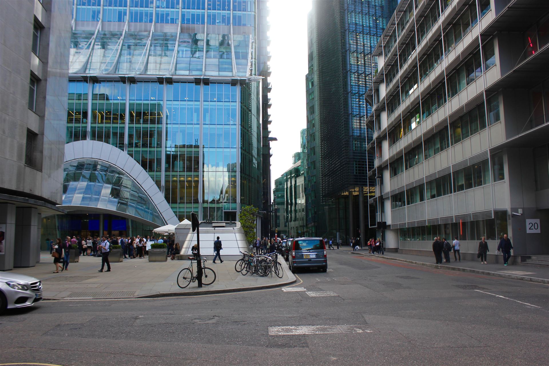 Locations Hub - Ropemaker Street