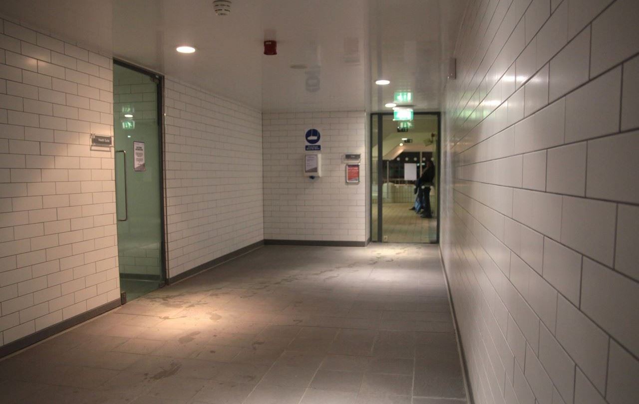 Locations Hub - Hanworth Air Park Leisure Centre