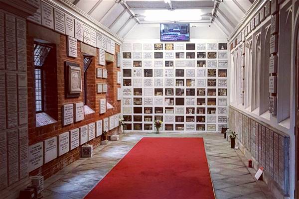 Locations Hub - Hendon Cemetery & Crematorium