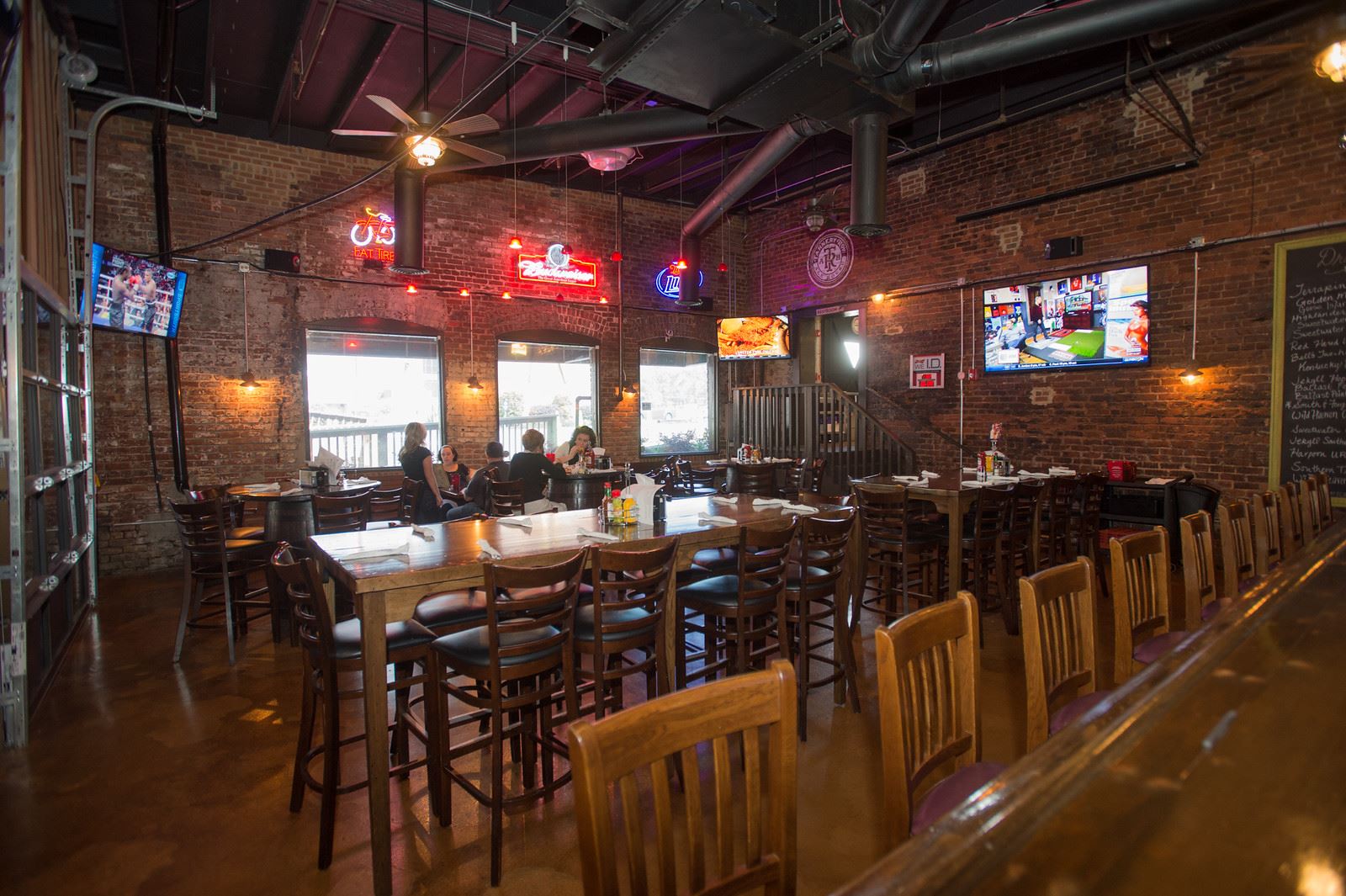 Locations Hub - Tannery Row - Ale House and Artist Colony