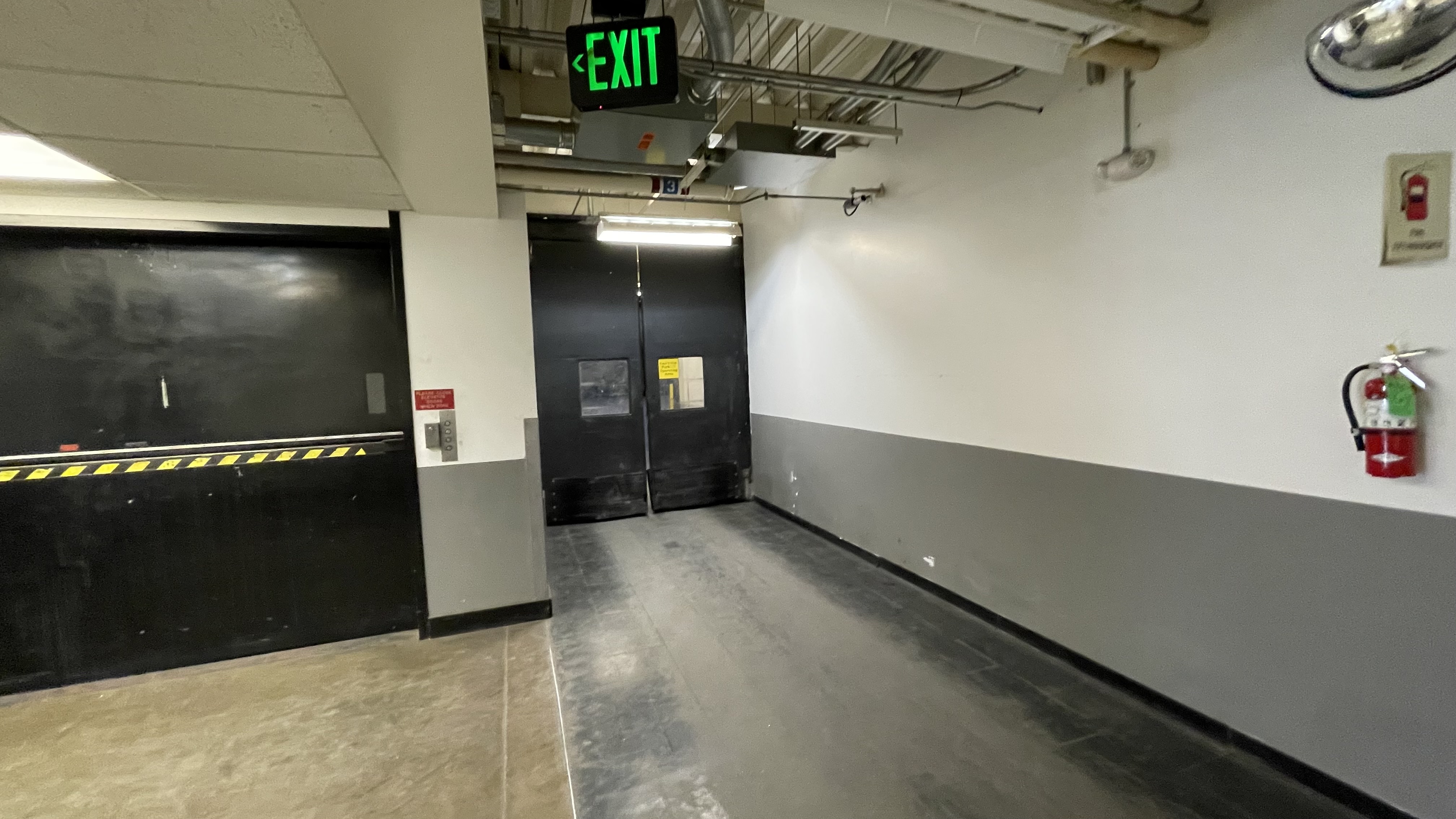 Locations Hub - ABQ Journal - Hallway #3