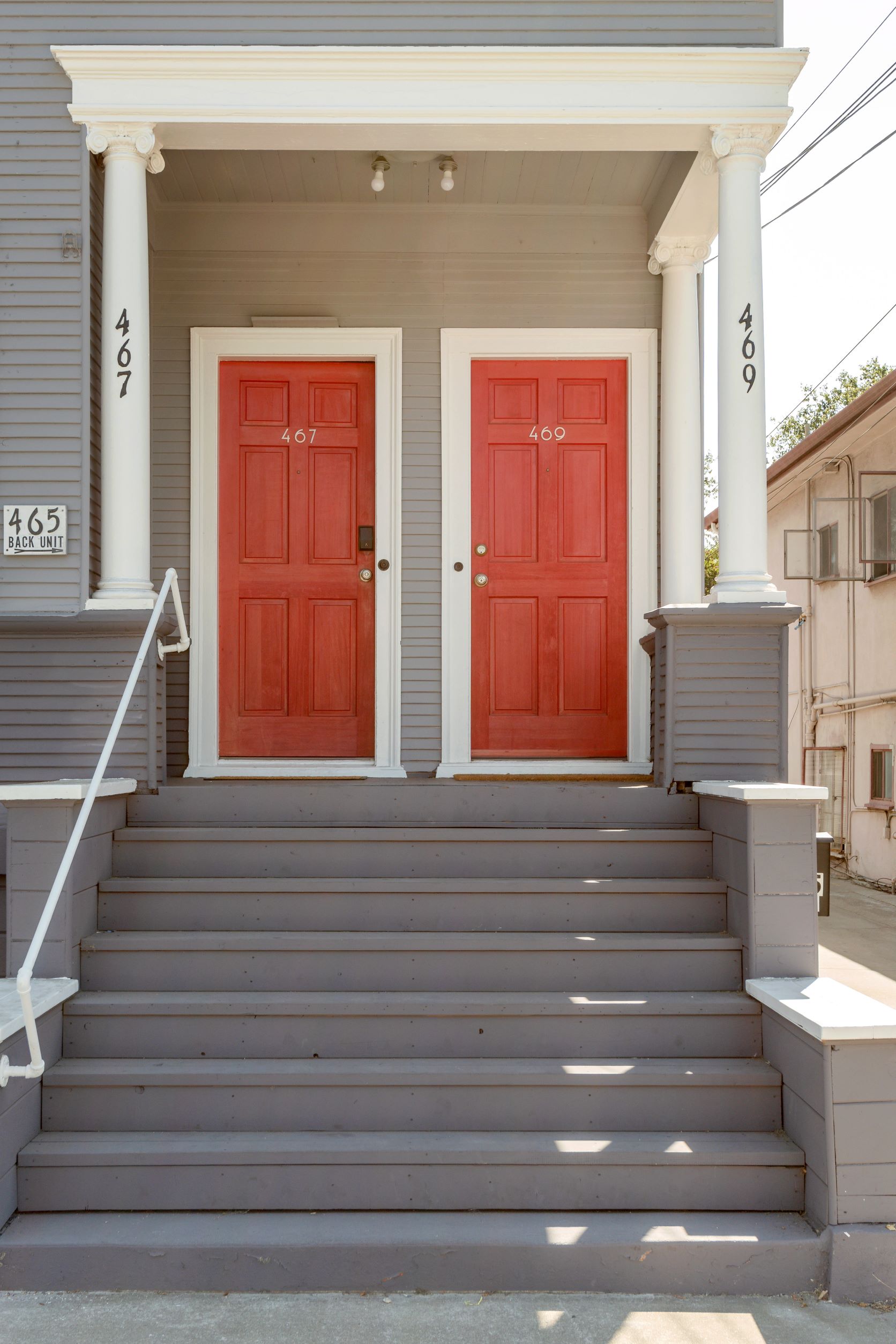 Locations Hub - Swanky Edwardian Duplex with Charming Cottage & Basement