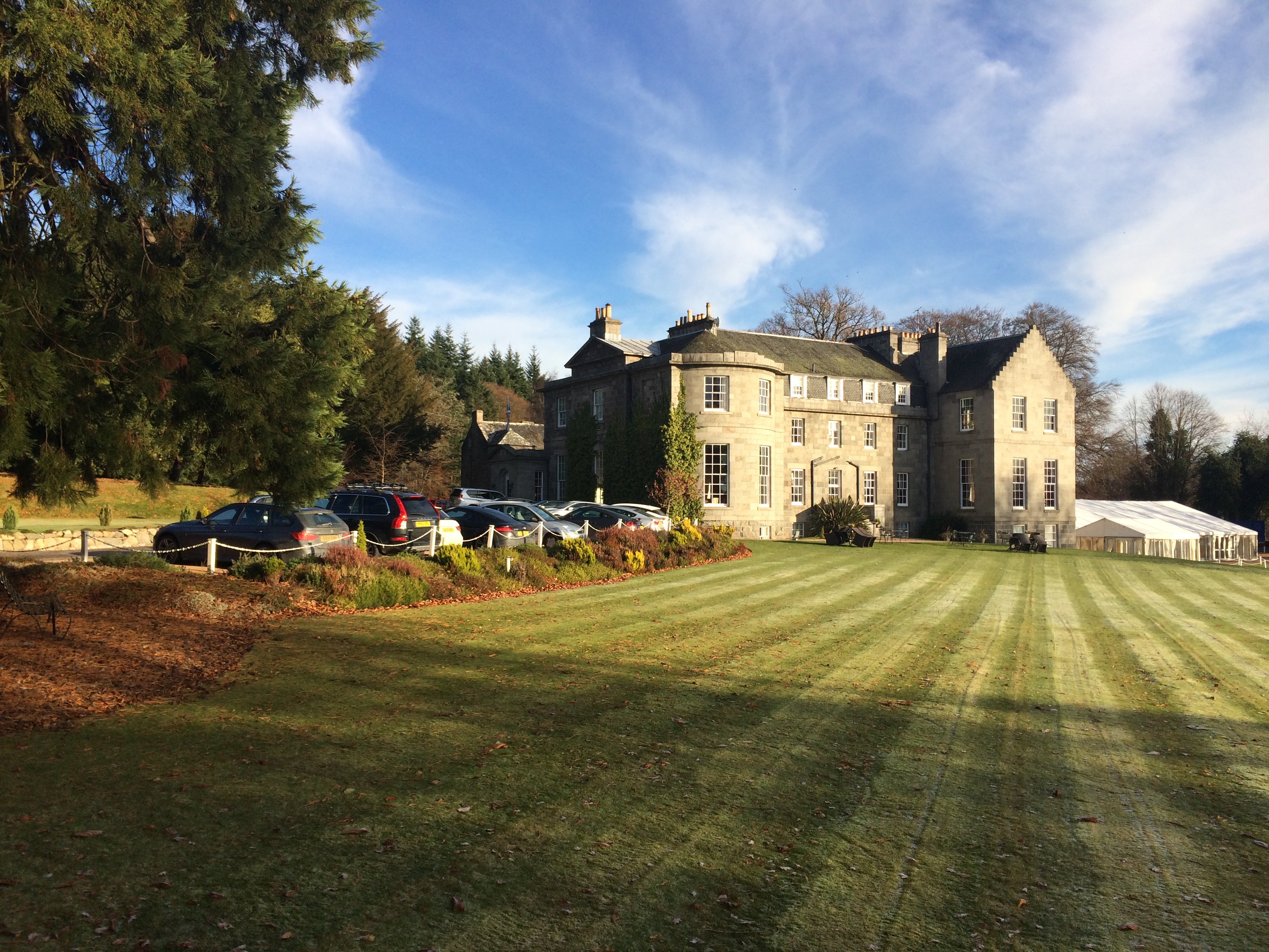Locations Hub - Raemoir House