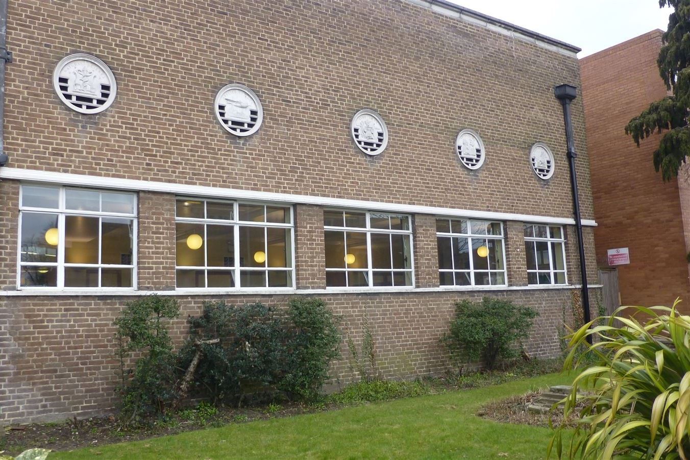 Locations Hub - New Malden Library