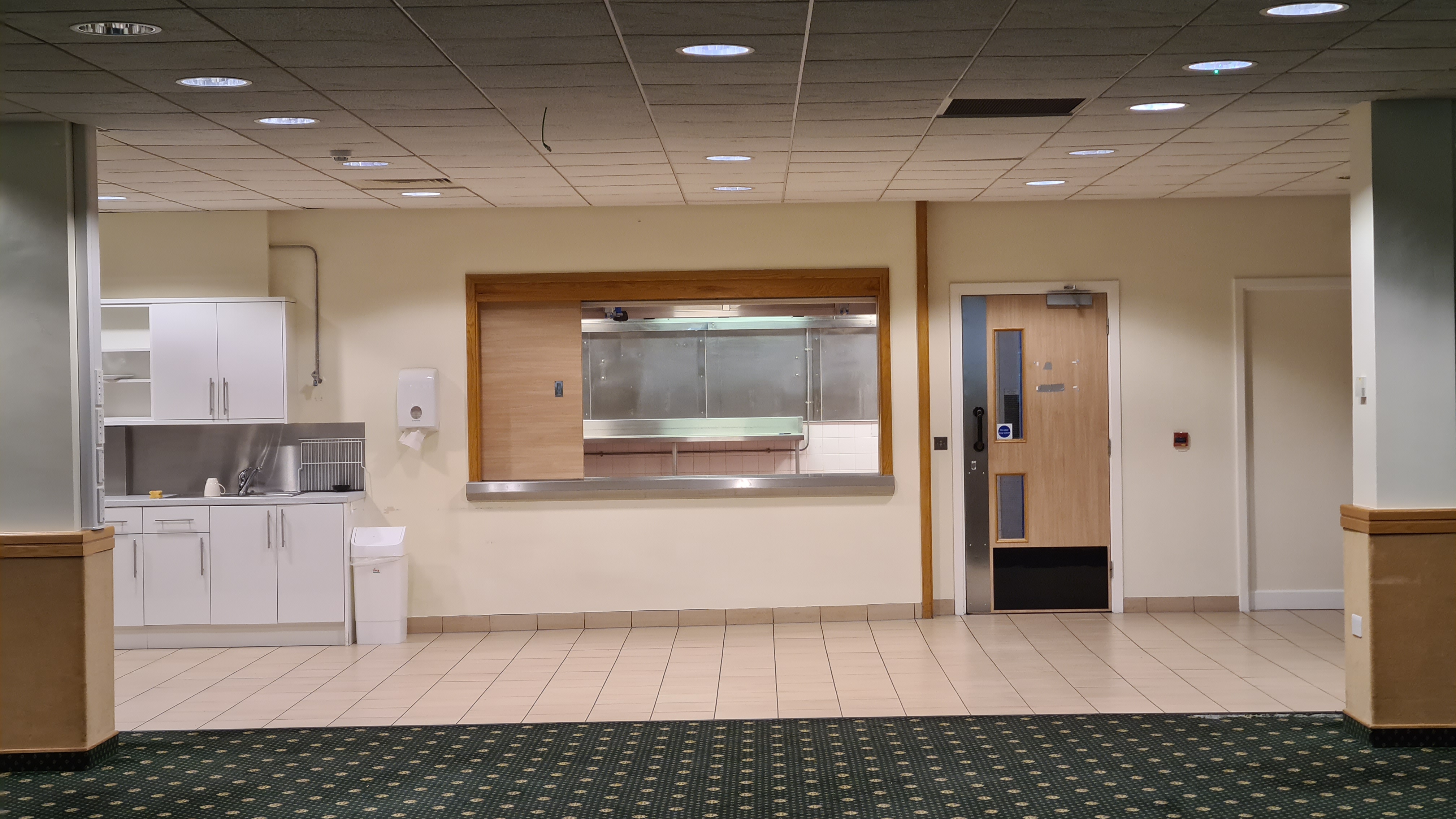 Locations Hub - Multi-Use Site: Production Offices, Prop Stores & Unit Base