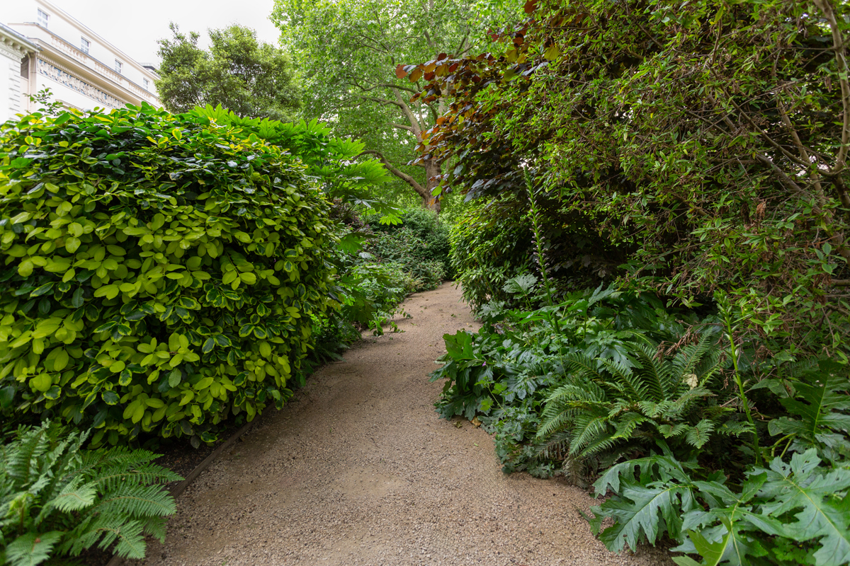 Locations Hub - Waterloo Gardens West