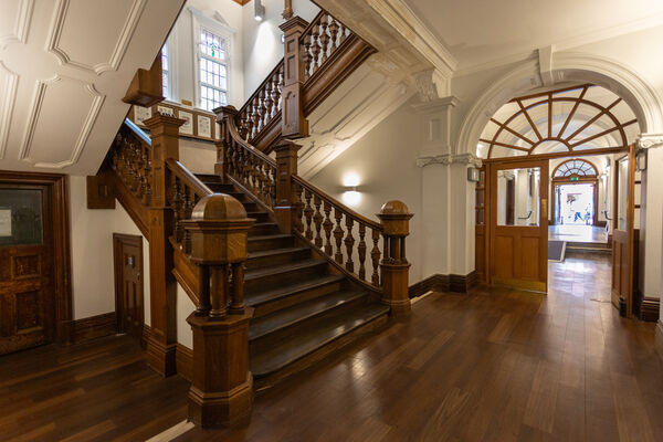 Locations Hub - Walthamstow Library