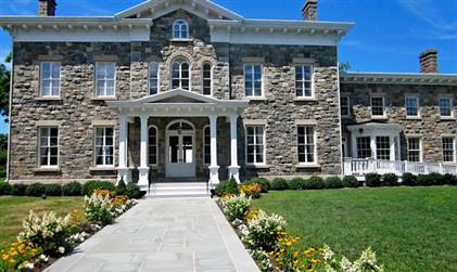 Locations Hub - Brecknock Estate