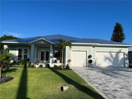 Locations Hub - Coastal Cape