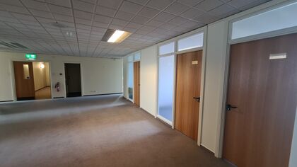 Locations Hub - Multi-Use Site: Production Offices, Prop Stores & Unit Base