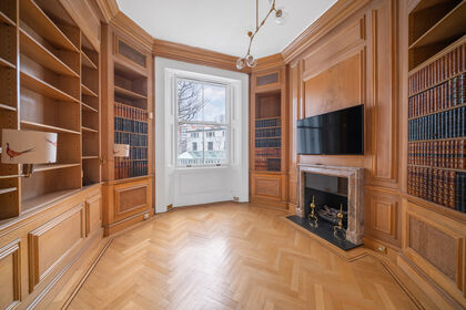 Locations Hub - Kensington Home